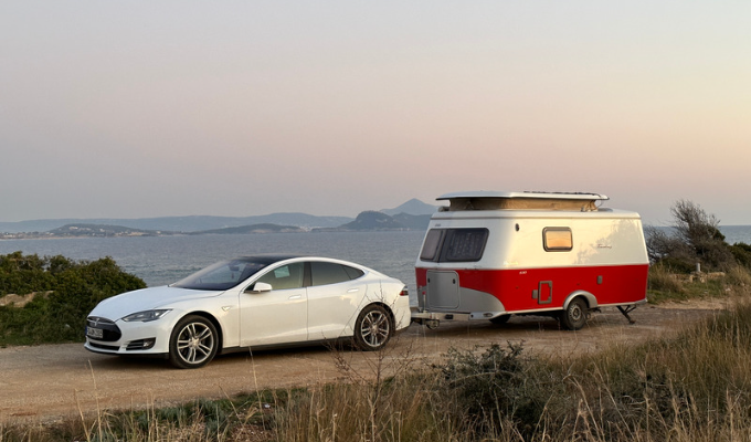 E-Auto und Wohnwagen: Erfahrungsbericht aus der Praxis